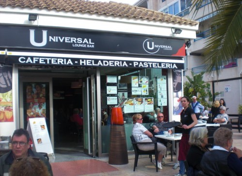 Restaurant Review: Universal Lounge Bar in Albir, Spain – Inexpensive ...